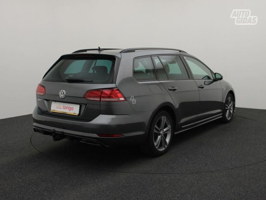Grey Volkswagen Golf 2020 in Vilnius, with an engine capacity of 1.60 L and mileage of 202 thousand km for 11199 €, photo 8 on AUTOMOTO.COM.LV