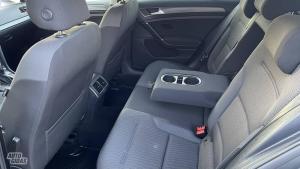 Grey Volkswagen Golf 2020 in Marijampole, with an engine capacity of 2.00 L and mileage of 298 thousand km for 10800 €, photo 12 on AUTOMOTO.COM.LV