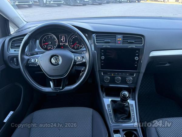 Grey Volkswagen Golf 2020 in Tallinn, with an engine capacity of 1.50 L and mileage of 117 thousand km for 9990 €, photo 7 on AUTOMOTO.COM.LV