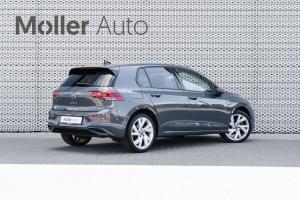 Pelēks Volkswagen Golf 2020 Mārupe, ar dzinēja tilpumu 2.00 L un nobraukumu 135 tūkst. km par 20450 €, foto 5 vietnē AUTOMOTO.COM.LV