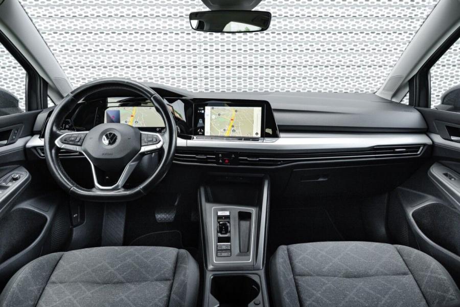 Pelēks Volkswagen Golf 2020 Mārupe, ar dzinēja tilpumu 2.00 L un nobraukumu 135 tūkst. km par 20450 €, foto 7 vietnē AUTOMOTO.COM.LV