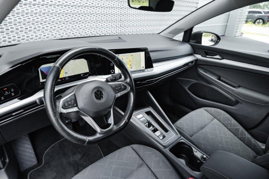 Pelēks Volkswagen Golf 2020 Mārupe, ar dzinēja tilpumu 2.00 L un nobraukumu 135 tūkst. km par 20450 €, foto 9 vietnē AUTOMOTO.COM.LV