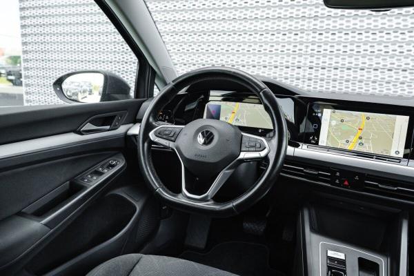 Pelēks Volkswagen Golf 2020 Mārupe, ar dzinēja tilpumu 2.00 L un nobraukumu 135 tūkst. km par 20450 €, foto 9 vietnē AUTOMOTO.COM.LV