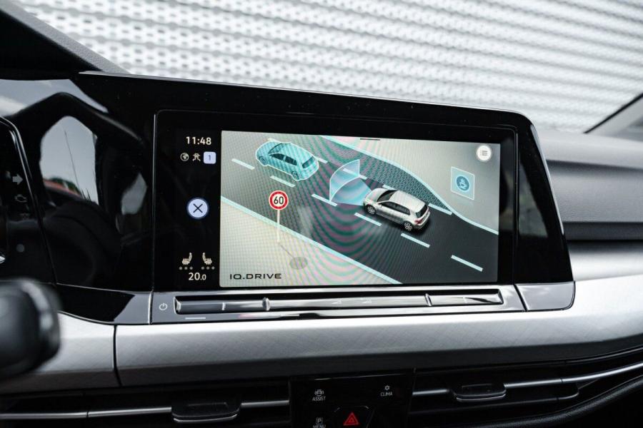 Pelēks Volkswagen Golf 2020 Mārupe, ar dzinēja tilpumu 2.00 L un nobraukumu 135 tūkst. km par 20450 €, foto 14 vietnē AUTOMOTO.COM.LV