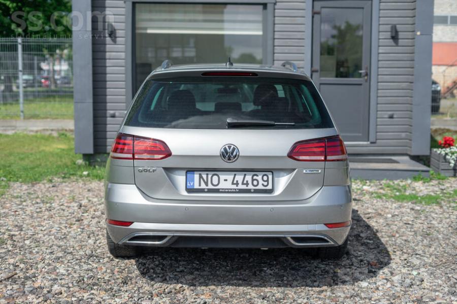 Pelēks Volkswagen Golf 2020 Liepāja, ar dzinēja tilpumu 2.00 L un nobraukumu 190 tūkst. km par 11700 €, foto 6 vietnē AUTOMOTO.COM.LV