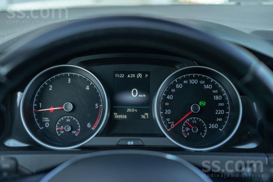 Pelēks Volkswagen Golf 2020 Liepāja, ar dzinēja tilpumu 2.00 L un nobraukumu 190 tūkst. km par 11700 €, foto 16 vietnē AUTOMOTO.COM.LV