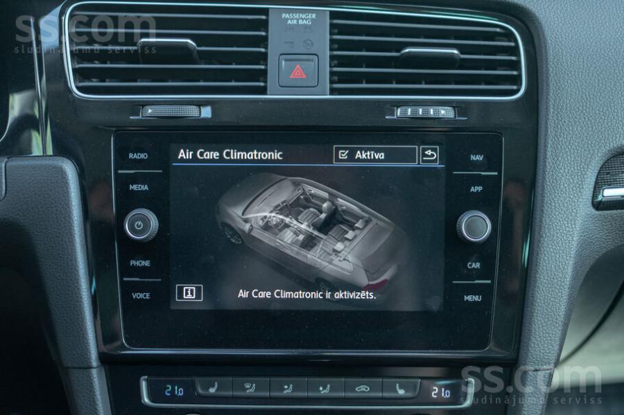 Pelēks Volkswagen Golf 2020 Liepāja, ar dzinēja tilpumu 2.00 L un nobraukumu 190 tūkst. km par 11700 €, foto 23 vietnē AUTOMOTO.COM.LV