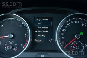 Pelēks Volkswagen Golf 2020 Liepāja, ar dzinēja tilpumu 2.00 L un nobraukumu 190 tūkst. km par 11700 €, foto 24 vietnē AUTOMOTO.COM.LV