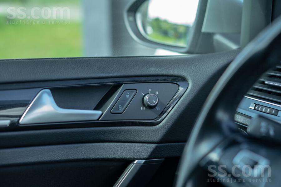 Pelēks Volkswagen Golf 2020 Liepāja, ar dzinēja tilpumu 2.00 L un nobraukumu 190 tūkst. km par 11700 €, foto 30 vietnē AUTOMOTO.COM.LV
