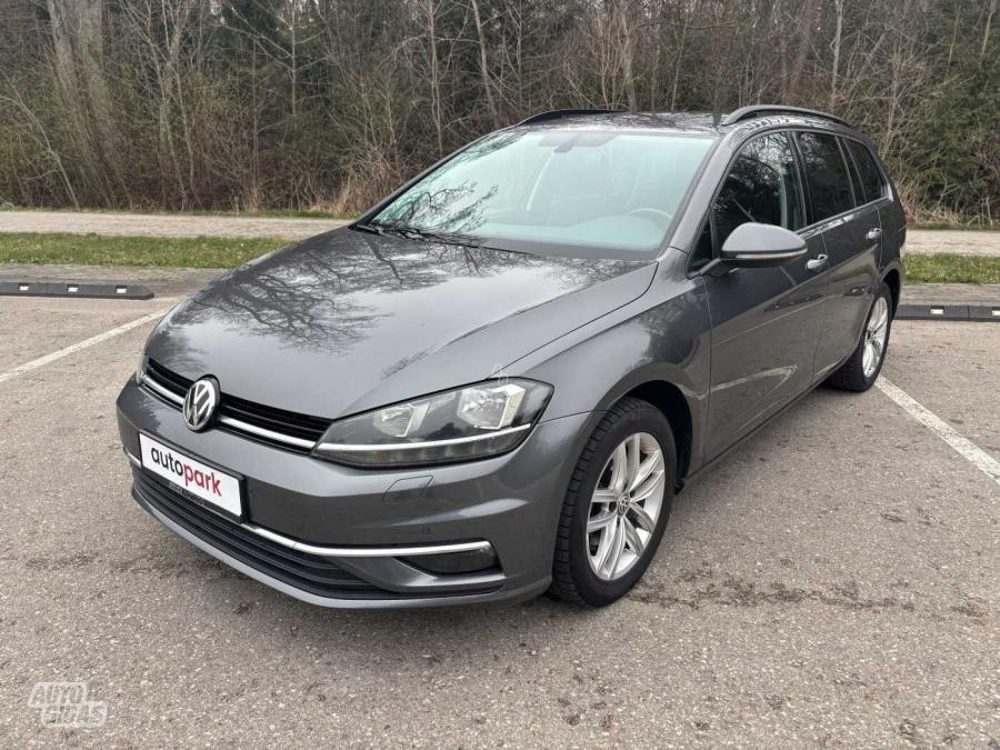 Grey Volkswagen Golf 2020 in Vilnius, with an engine capacity of 1.50 L and mileage of 164 thousand km for 12500 €, photo 1 on AUTOMOTO.COM.LV