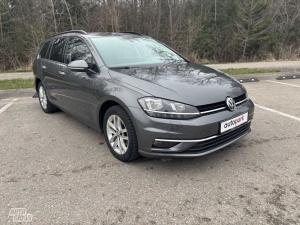 Grey Volkswagen Golf 2020 in Vilnius, with an engine capacity of 1.50 L and mileage of 164 thousand km for 12500 €, photo 3 on AUTOMOTO.COM.LV