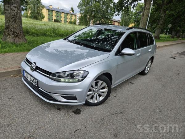 Grey Volkswagen Golf 2020 in Valmiera, with an engine capacity of 1.60 L and mileage of 0 thousand km for 7200 €, photo 1 on AUTOMOTO.COM.LV
