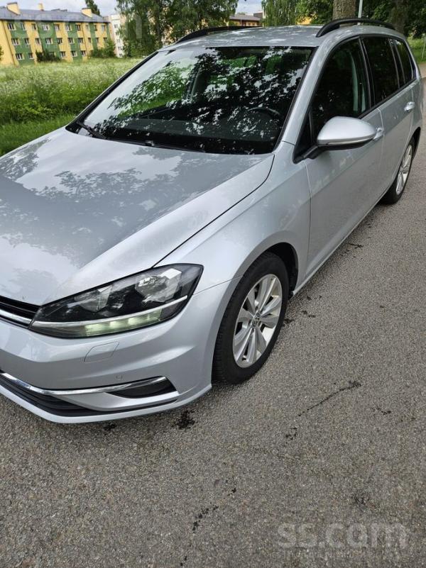 Grey Volkswagen Golf 2020 in Valmiera, with an engine capacity of 1.60 L and mileage of 0 thousand km for 7200 €, photo 3 on AUTOMOTO.COM.LV