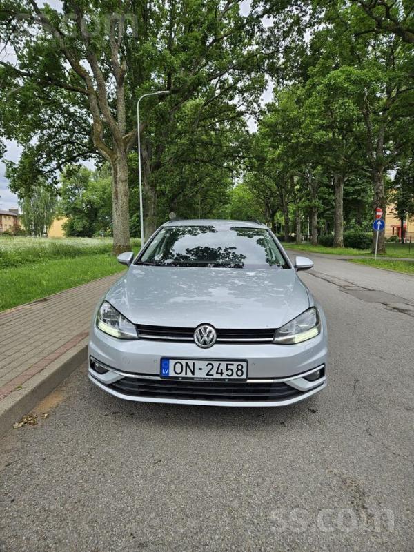 Grey Volkswagen Golf 2020 in Valmiera, with an engine capacity of 1.60 L and mileage of 0 thousand km for 7200 €, photo 4 on AUTOMOTO.COM.LV