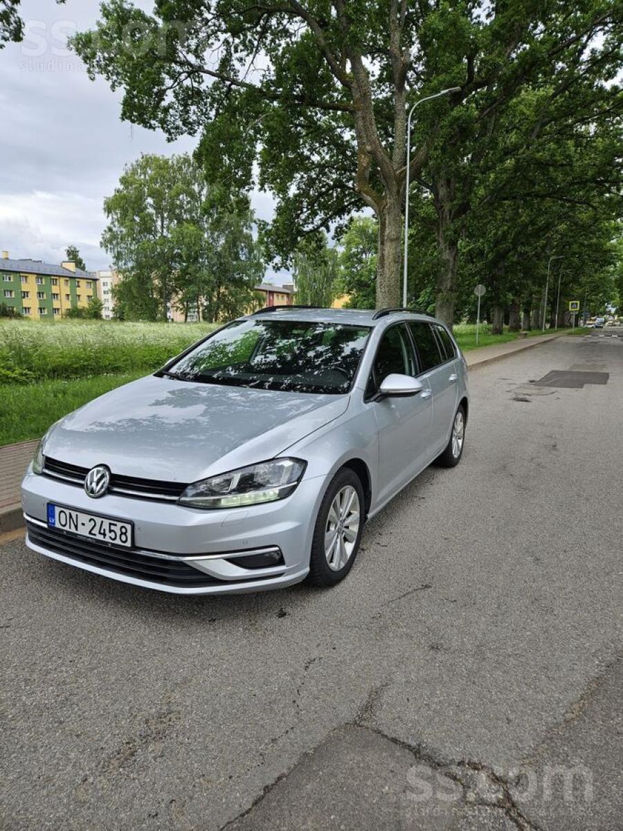 Pelēks Volkswagen Golf 2020 Valmiera, ar dzinēja tilpumu 1.60 L un nobraukumu 0 tūkst. km par 7200 €, foto 3 vietnē AUTOMOTO.COM.LV