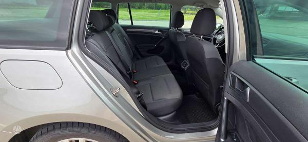 Grey Volkswagen Golf 2020 in Vilnius, with an engine capacity of 1.50 L and mileage of 198 thousand km for 10500 €, photo 5 on AUTOMOTO.COM.LV