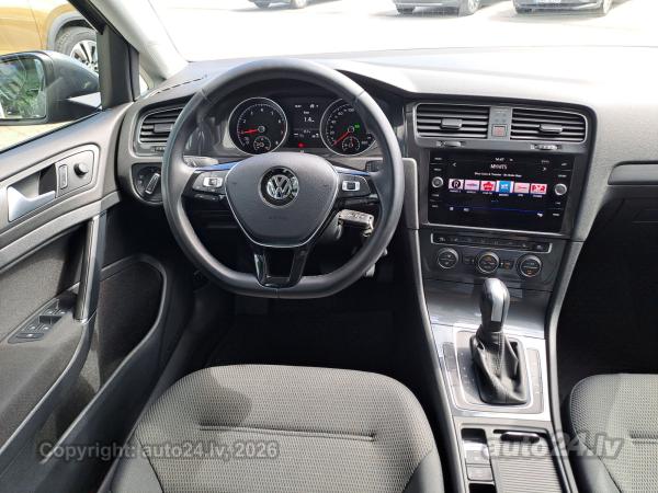Grey Volkswagen Golf 2020 in Tartu, with an engine capacity of 1.50 L and mileage of 61 thousand km for 16490 €, photo 3 on AUTOMOTO.COM.LV