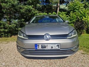 Grey Volkswagen Golf 2020 in Alytus, with an engine capacity of 1.50 L and mileage of 180 thousand km for 6500 €, photo 3 on AUTOMOTO.COM.LV