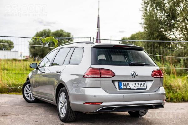 Grey Volkswagen Golf 2020 in Riga, with an engine capacity of 1.50 L and mileage of 176 thousand km for 11990 €, photo 6 on AUTOMOTO.COM.LV