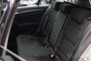 Grey Volkswagen Golf 2020 in Riga, with an engine capacity of 1.50 L and mileage of 176 thousand km for 11990 €, photo 11 on AUTOMOTO.COM.LV