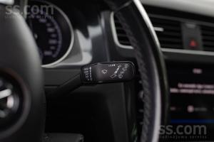 Grey Volkswagen Golf 2020 in Riga, with an engine capacity of 1.50 L and mileage of 176 thousand km for 11990 €, photo 18 on AUTOMOTO.COM.LV