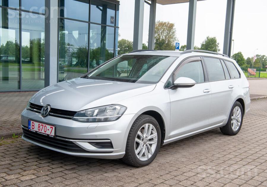 Pelēks Volkswagen Golf 2020 Cēsis, ar dzinēja tilpumu 2.00 L un nobraukumu 207 tūkst. km par 11750 €, foto 3 vietnē AUTOMOTO.COM.LV