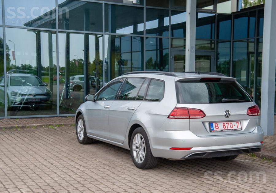Pelēks Volkswagen Golf 2020 Cēsis, ar dzinēja tilpumu 2.00 L un nobraukumu 207 tūkst. km par 11750 €, foto 5 vietnē AUTOMOTO.COM.LV