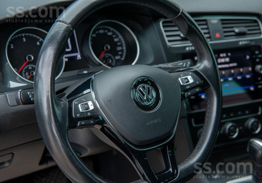 Pelēks Volkswagen Golf 2020 Cēsis, ar dzinēja tilpumu 2.00 L un nobraukumu 207 tūkst. km par 11750 €, foto 17 vietnē AUTOMOTO.COM.LV