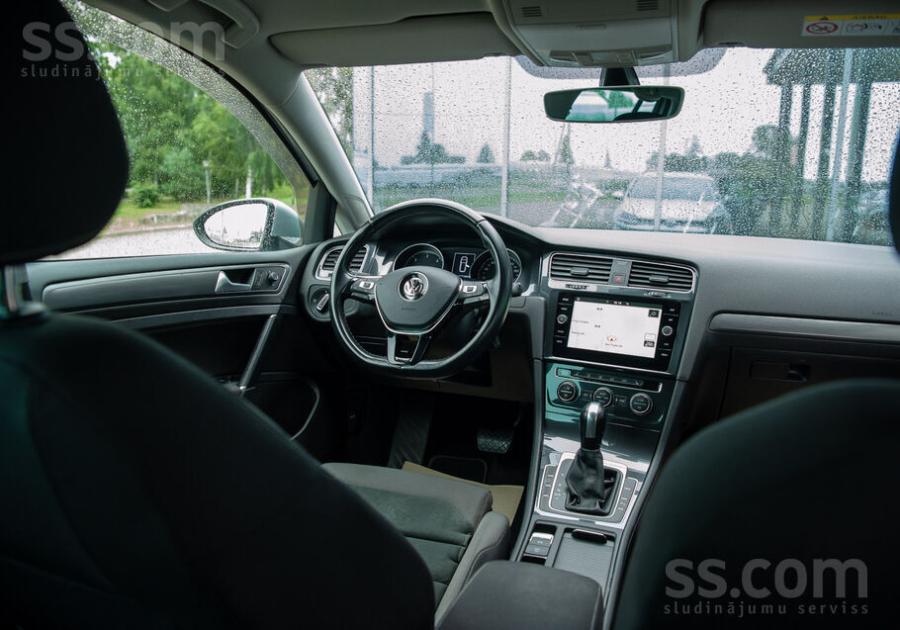 Pelēks Volkswagen Golf 2020 Cēsis, ar dzinēja tilpumu 2.00 L un nobraukumu 207 tūkst. km par 11750 €, foto 24 vietnē AUTOMOTO.COM.LV