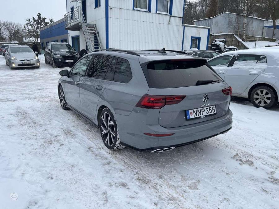 Grey Volkswagen Golf 2021 in Kaunas, with an engine capacity of 1.50 L and mileage of 67 thousand km for 11400 €, photo 4 on AUTOMOTO.COM.LV