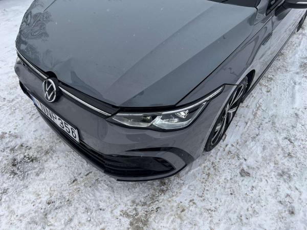 Pelēks Volkswagen Golf 2021 Kauņa, ar dzinēja tilpumu 1.50 L un nobraukumu 67 tūkst. km par 11400 €, foto 5 vietnē AUTOMOTO.COM.LV