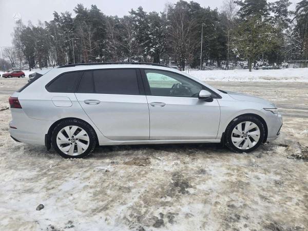 Grey Volkswagen Golf 2021 in Vilnius, with an engine capacity of 1.97 L and mileage of 225 thousand km for 13800 €, photo 4 on AUTOMOTO.COM.LV
