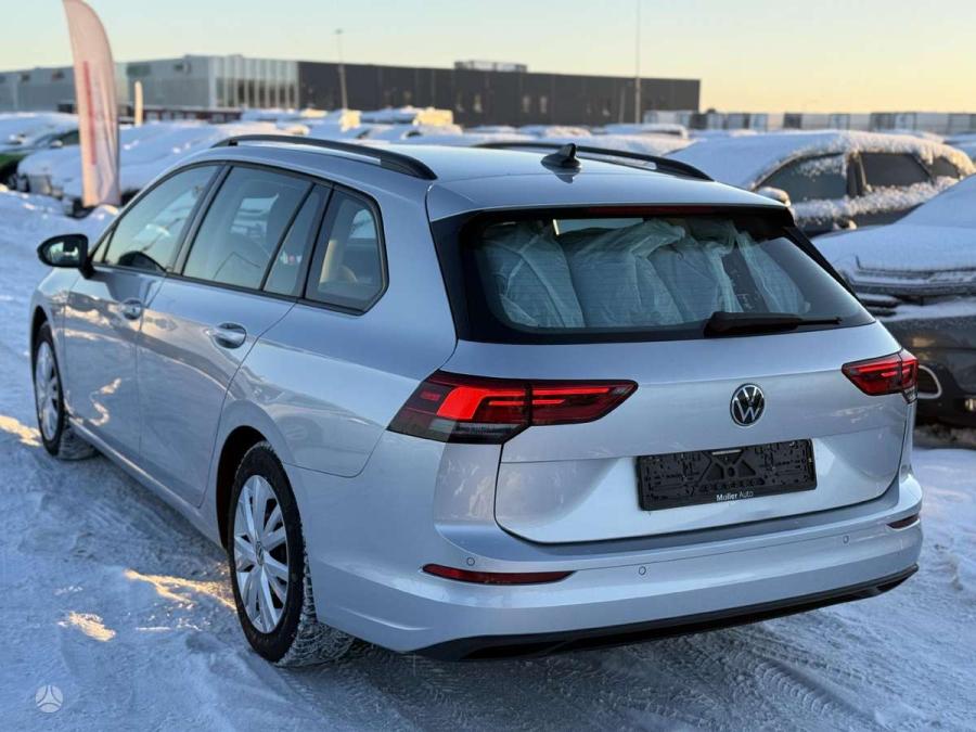 Grey Volkswagen Golf 2021 in Vilnius, with an engine capacity of 1.97 L and mileage of 190 thousand km for 13800 €, photo 13 on AUTOMOTO.COM.LV