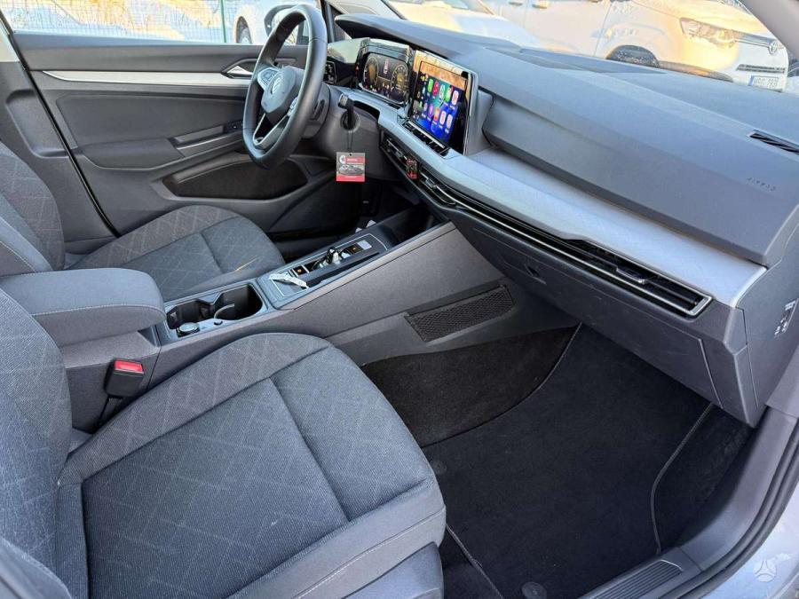 Grey Volkswagen Golf 2021 in Vilnius, with an engine capacity of 1.97 L and mileage of 190 thousand km for 13800 €, photo 17 on AUTOMOTO.COM.LV