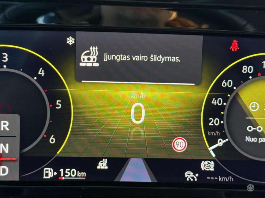 Grey Volkswagen Golf 2021 in Vilnius, with an engine capacity of 1.97 L and mileage of 190 thousand km for 13800 €, photo 31 on AUTOMOTO.COM.LV