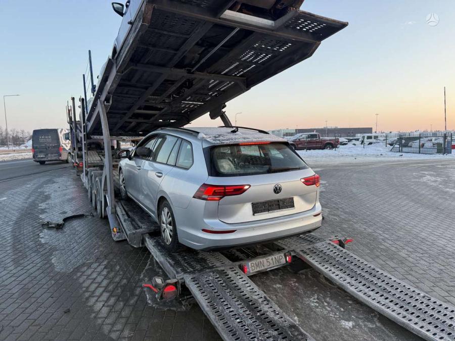 Grey Volkswagen Golf 2021 in Vilnius, with an engine capacity of 1.97 L and mileage of 190 thousand km for 13800 €, photo 38 on AUTOMOTO.COM.LV