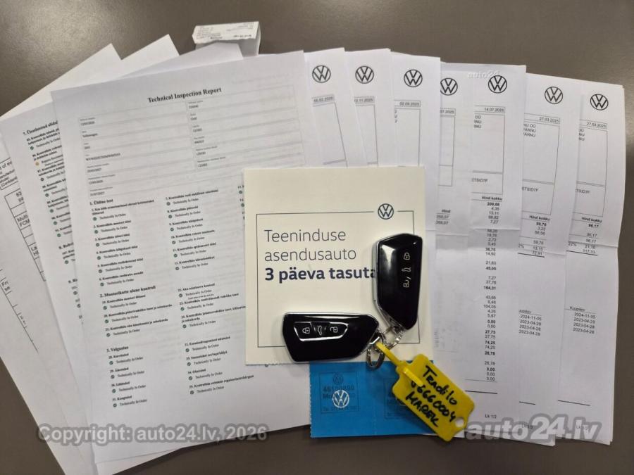 Grey Volkswagen Golf 2021 in Haapsalu, with an engine capacity of 1.50 L and mileage of 124 thousand km for 18499 €, photo 8 on AUTOMOTO.COM.LV