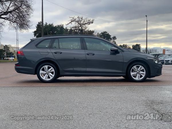 Grey Volkswagen Golf 2021 in Tallinn, with an engine capacity of 1.50 L and mileage of 53 thousand km for 19500 €, photo 6 on AUTOMOTO.COM.LV