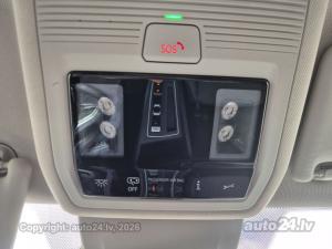 Grey Volkswagen Golf 2021 in Tallinn, with an engine capacity of 2.00 L and mileage of 175 thousand km for 16740 €, photo 22 on AUTOMOTO.COM.LV