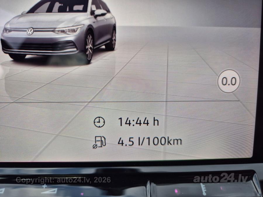 Grey Volkswagen Golf 2021 in Tallinn, with an engine capacity of 2.00 L and mileage of 175 thousand km for 16740 €, photo 25 on AUTOMOTO.COM.LV