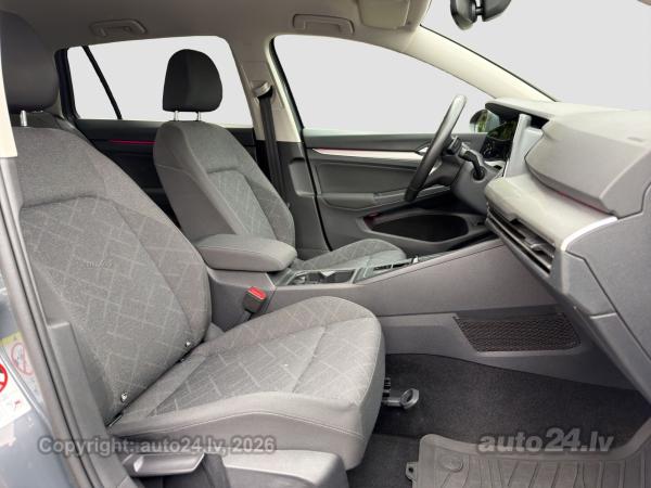 Grey Volkswagen Golf 2021 in Parnu, with an engine capacity of 2.00 L and mileage of 85 thousand km for 19900 €, photo 5 on AUTOMOTO.COM.LV