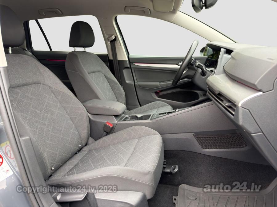 Pelēks Volkswagen Golf 2021 Pērnava, ar dzinēja tilpumu 2.00 L un nobraukumu 85 tūkst. km par 19900 €, foto 6 vietnē AUTOMOTO.COM.LV