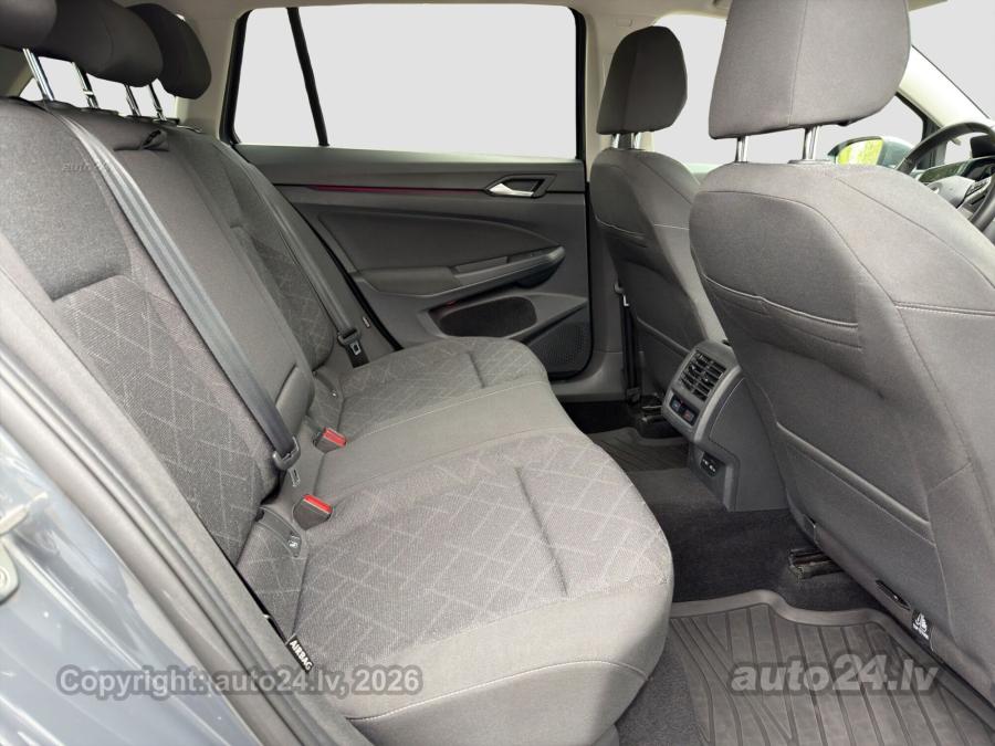 Pelēks Volkswagen Golf 2021 Pērnava, ar dzinēja tilpumu 2.00 L un nobraukumu 85 tūkst. km par 19900 €, foto 7 vietnē AUTOMOTO.COM.LV