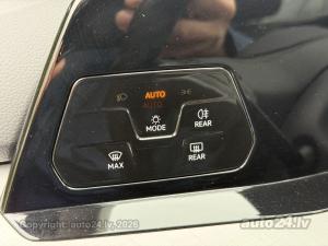 Pelēks Volkswagen Golf 2021 Pērnava, ar dzinēja tilpumu 2.00 L un nobraukumu 85 tūkst. km par 19900 €, foto 17 vietnē AUTOMOTO.COM.LV