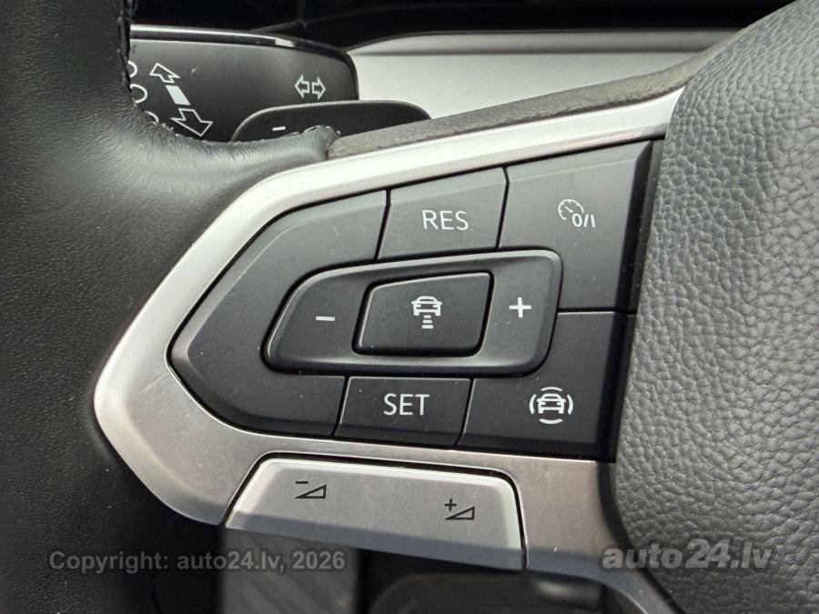 Pelēks Volkswagen Golf 2021 Pērnava, ar dzinēja tilpumu 2.00 L un nobraukumu 85 tūkst. km par 19900 €, foto 18 vietnē AUTOMOTO.COM.LV