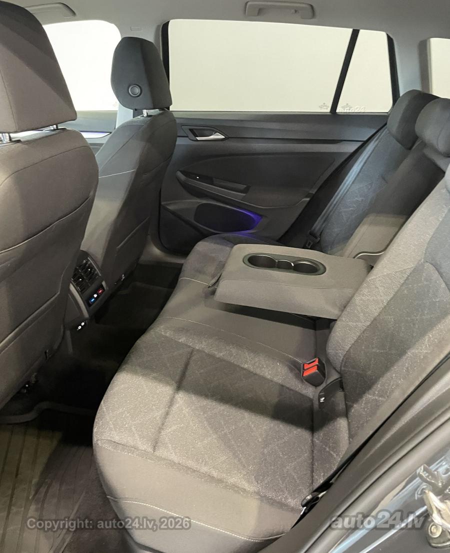 Grey Volkswagen Golf 2021 in Tallinn, with an engine capacity of 1.50 L and mileage of 85 thousand km for 15990 €, photo 8 on AUTOMOTO.COM.LV