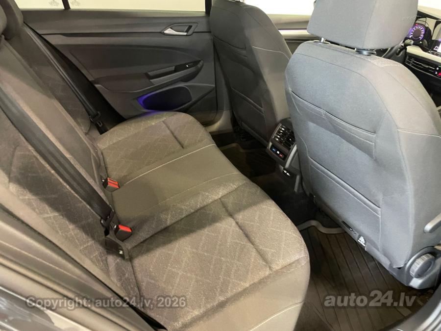 Grey Volkswagen Golf 2021 in Tallinn, with an engine capacity of 1.50 L and mileage of 85 thousand km for 15990 €, photo 11 on AUTOMOTO.COM.LV