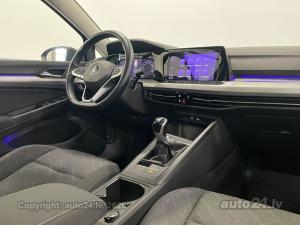 Grey Volkswagen Golf 2021 in Tallinn, with an engine capacity of 1.50 L and mileage of 85 thousand km for 15990 €, photo 12 on AUTOMOTO.COM.LV