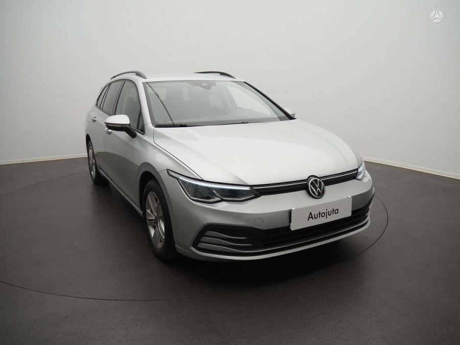 Grey Volkswagen Golf 2021 in Vilnius, with an engine capacity of 1.50 L and mileage of 137 thousand km for 14900 €, photo 4 on AUTOMOTO.COM.LV