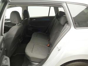 Grey Volkswagen Golf 2021 in Vilnius, with an engine capacity of 1.50 L and mileage of 137 thousand km for 14900 €, photo 16 on AUTOMOTO.COM.LV